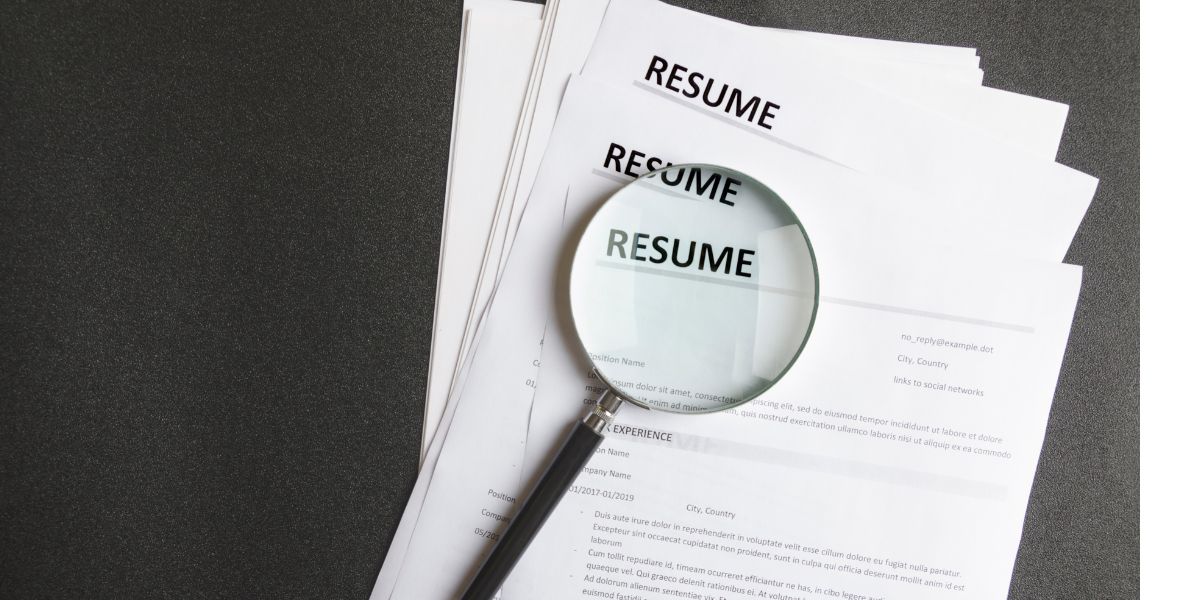 25 Quick and Easy Side Hustles for Students to Earn Money